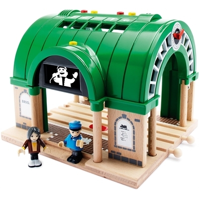 BRIO Ж/д станция, с электронным дисплеем, 3 элемента, звук, бат.3хААА ...